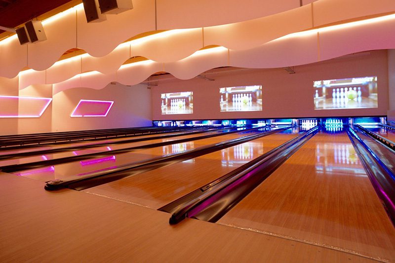 Funworld Hard – Bowling / Lasertag / Racing / Restaurant / Bar